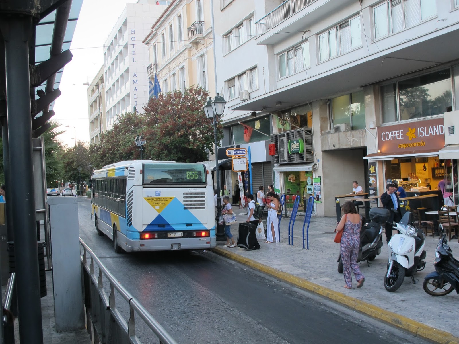 Public Transportation in Athens – Athens at a Glance